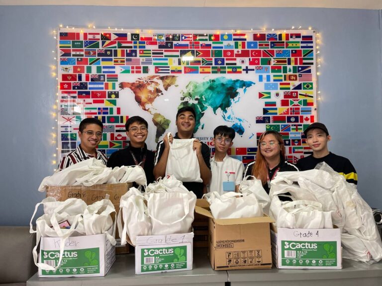 UB SSC Turned over 50 gift items for Outreach Program in Kayapa, Bakun ...